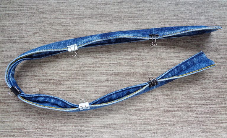 Handles from waistband of old jeans - Make it in denim