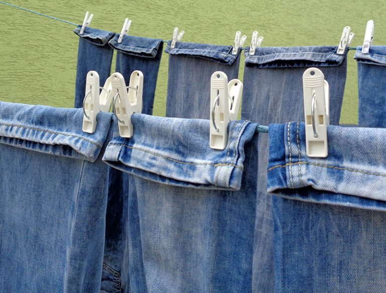 Preparing jeans - Make it in denim - How to prepare and store old jeans ...