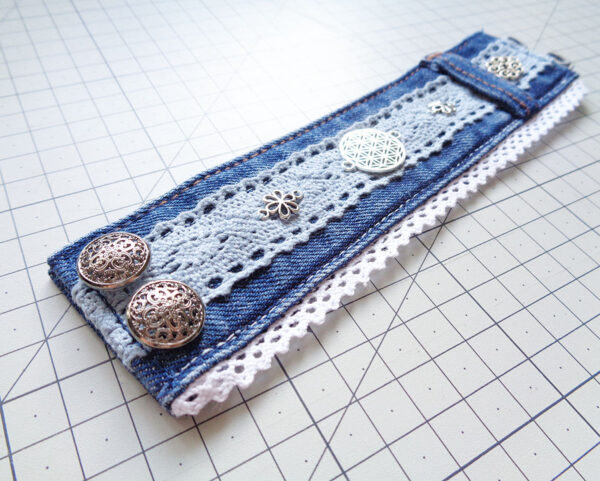 - Make it in denim Denim cuff bracelet